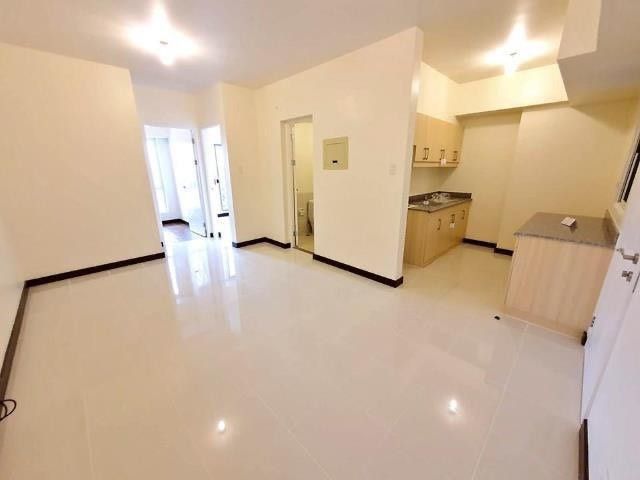 2BR Condo Unit with Parking Lot 55sqm DMCI Atrium Floor Facing ...