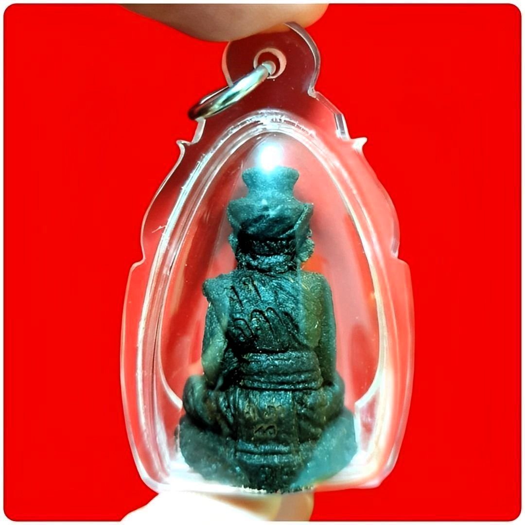 [$48] Phra Lersi Tafai with Jemstone/Black Color, Leklai Bits & Takrut ...