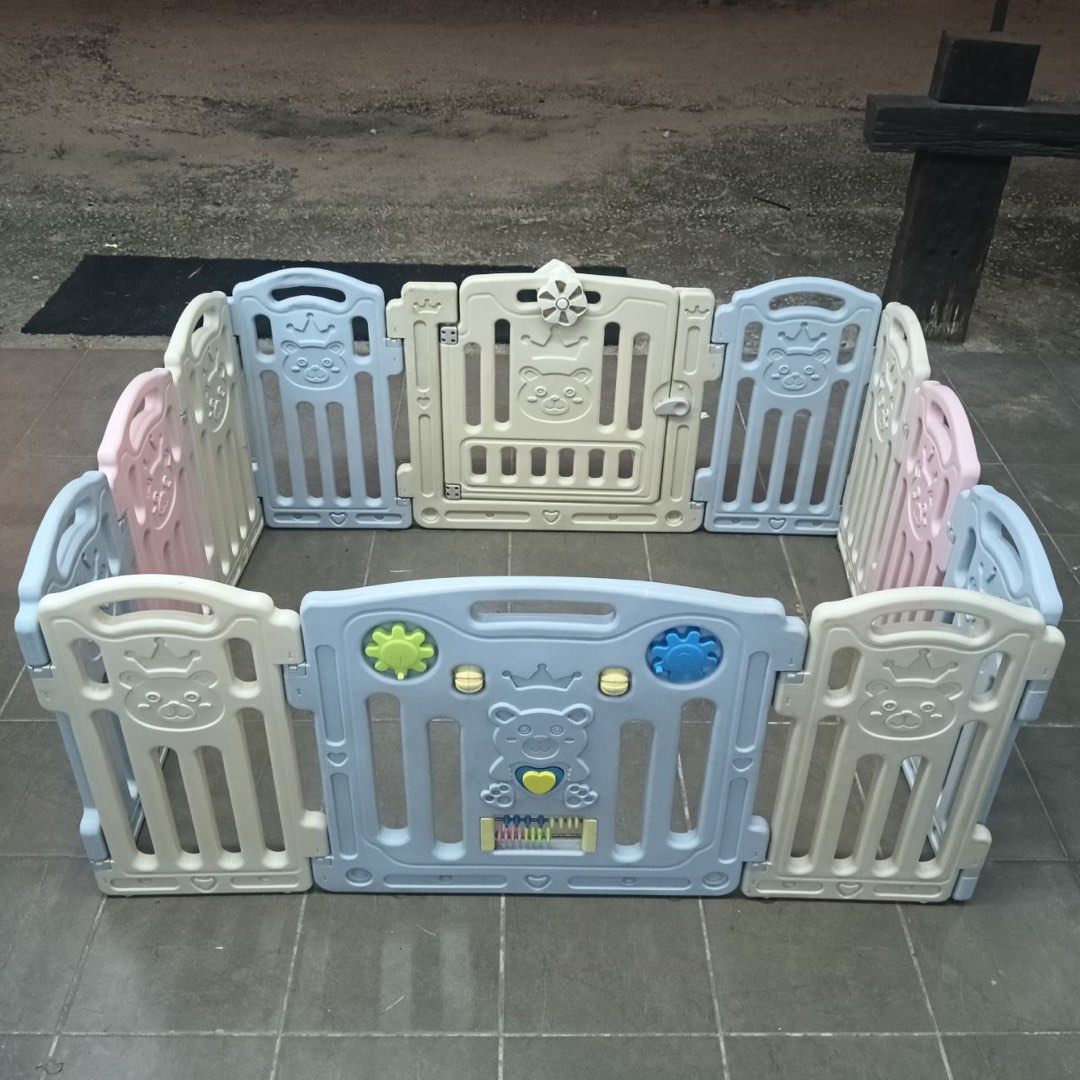 Coby Fence playard for kid and pet, Hobbies & Toys, Toys & Games on ...