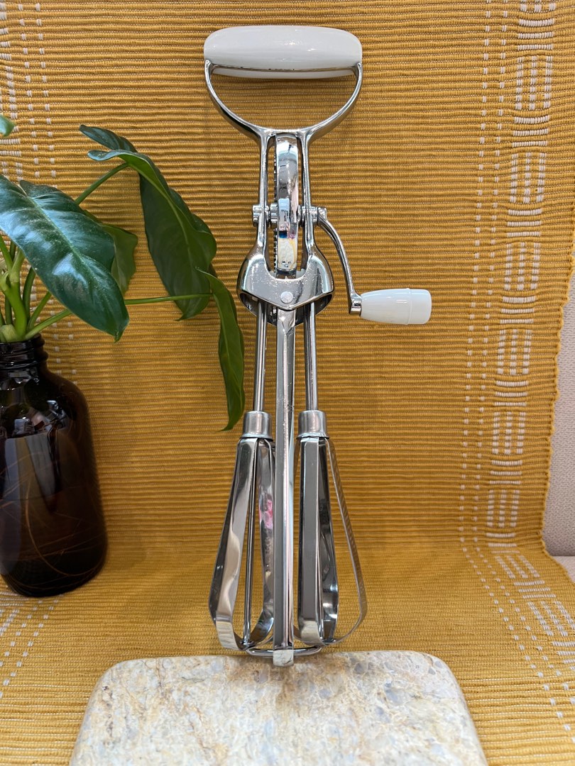 Fox Run Stainless Steel Hand Mixer/Rotary Egg Beater, Hobbies & Toys ...