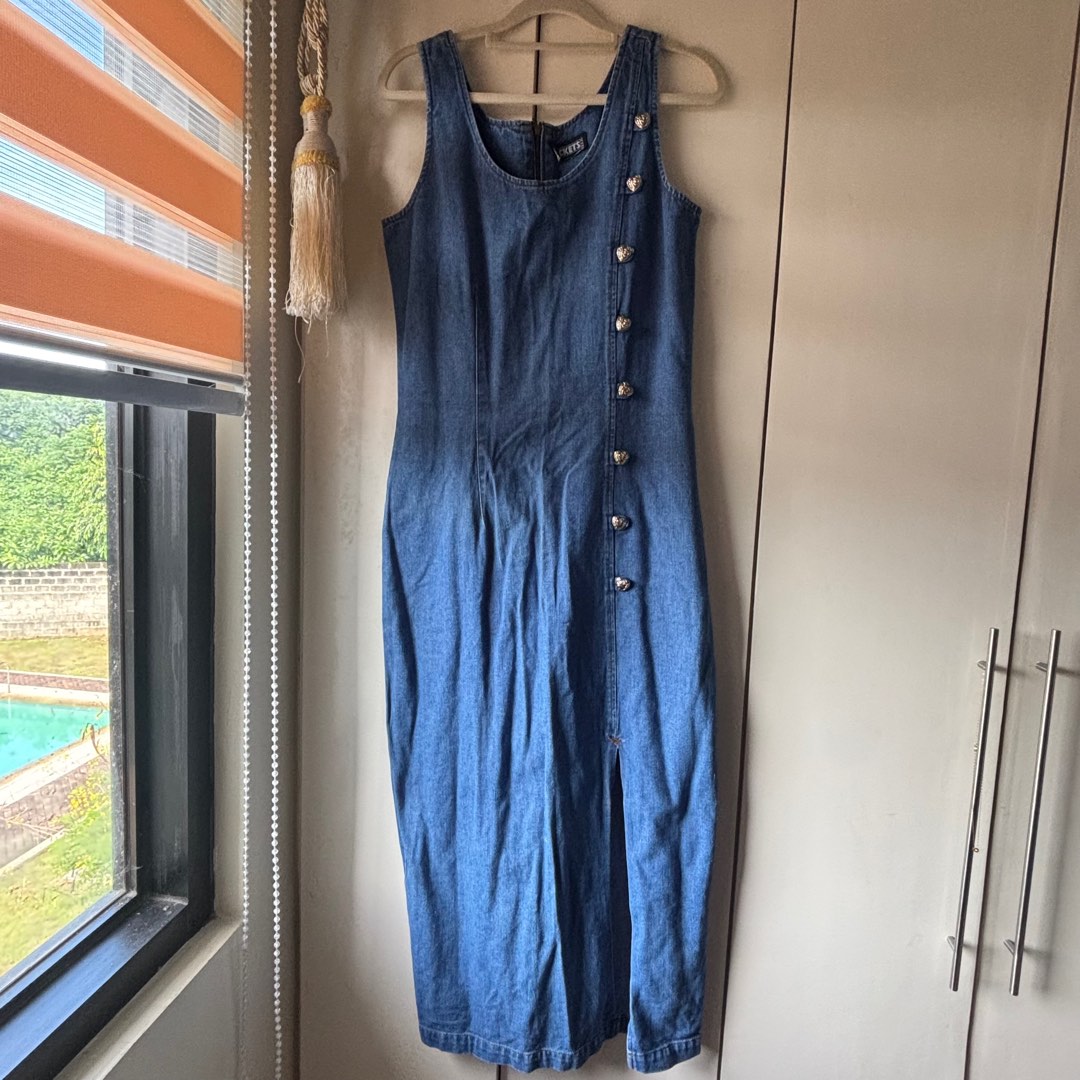 FREE SF denim dress, Women's Fashion, Dresses & Sets, Dresses on Carousell