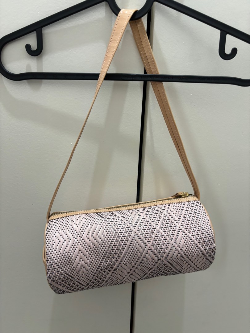 Halo halo bag, Women's Fashion, Bags & Wallets, Shoulder Bags on Carousell