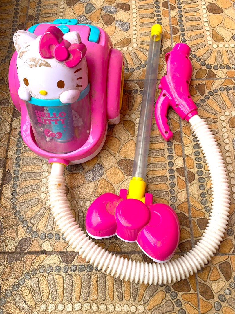 Hello Kitty Toy Vacuum Cleaner, Hobbies & Toys, Memorabilia ...
