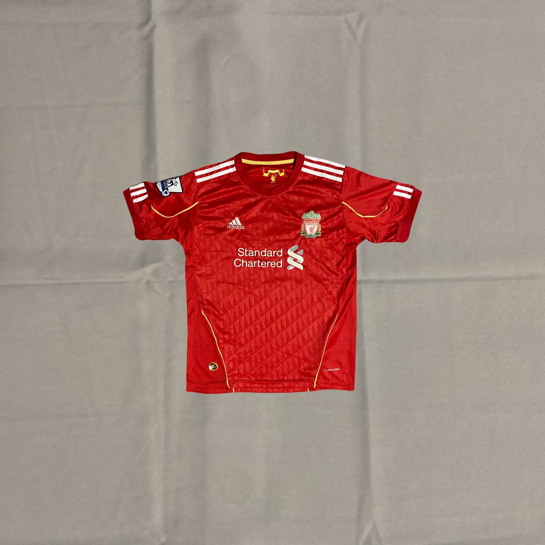 Liverpool Gerrard Football Jersey, Men's Fashion, Tops & Sets, Tshirts ...