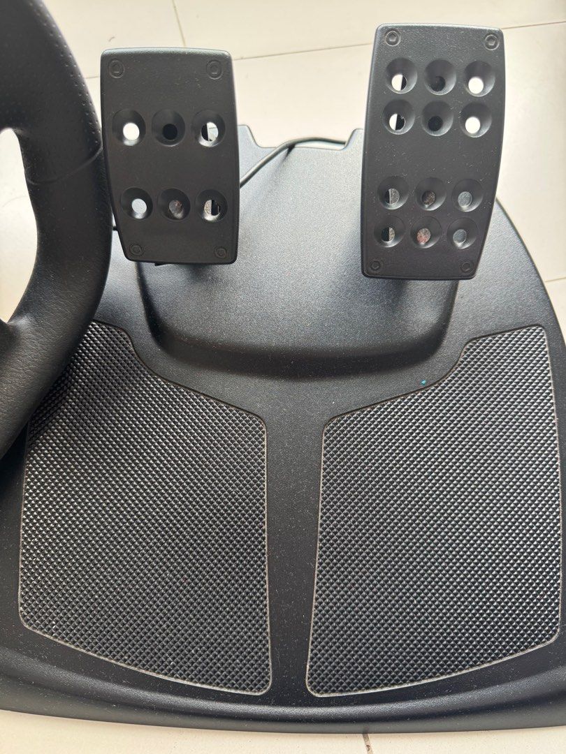 Logitech momo racing, Video Gaming, Video Games, Others on Carousell