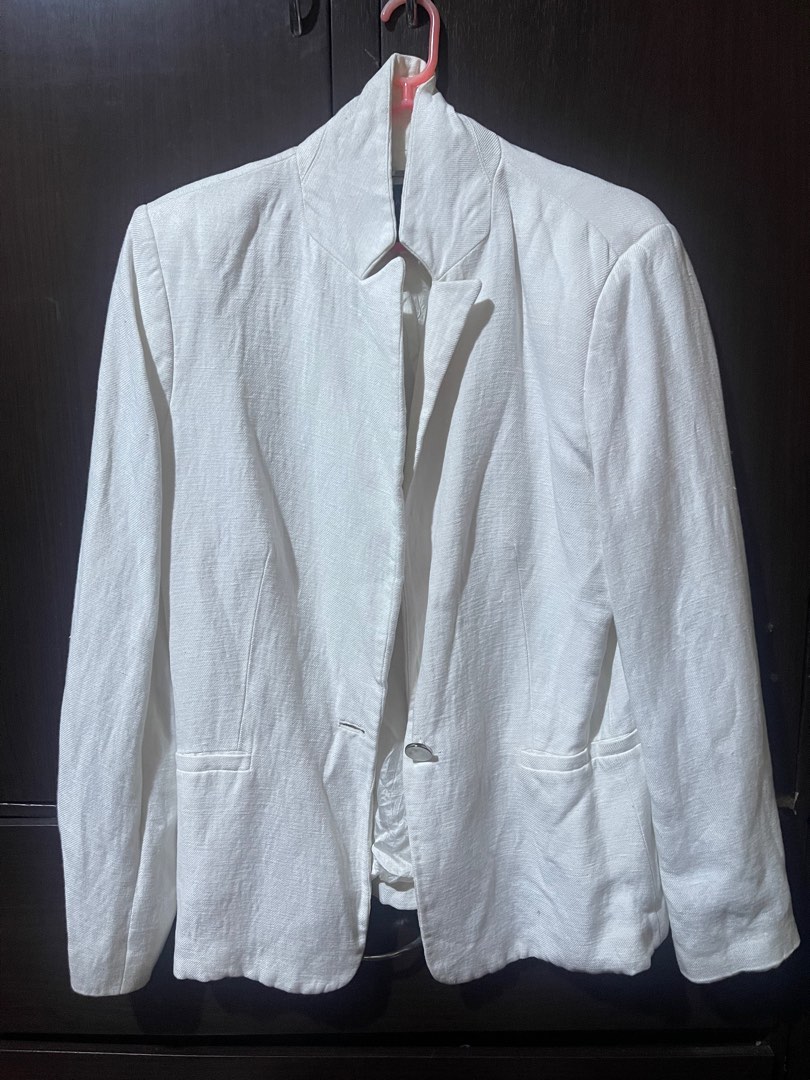 mango white coat with shoulder pads, Women's Fashion, Coats, Jackets ...