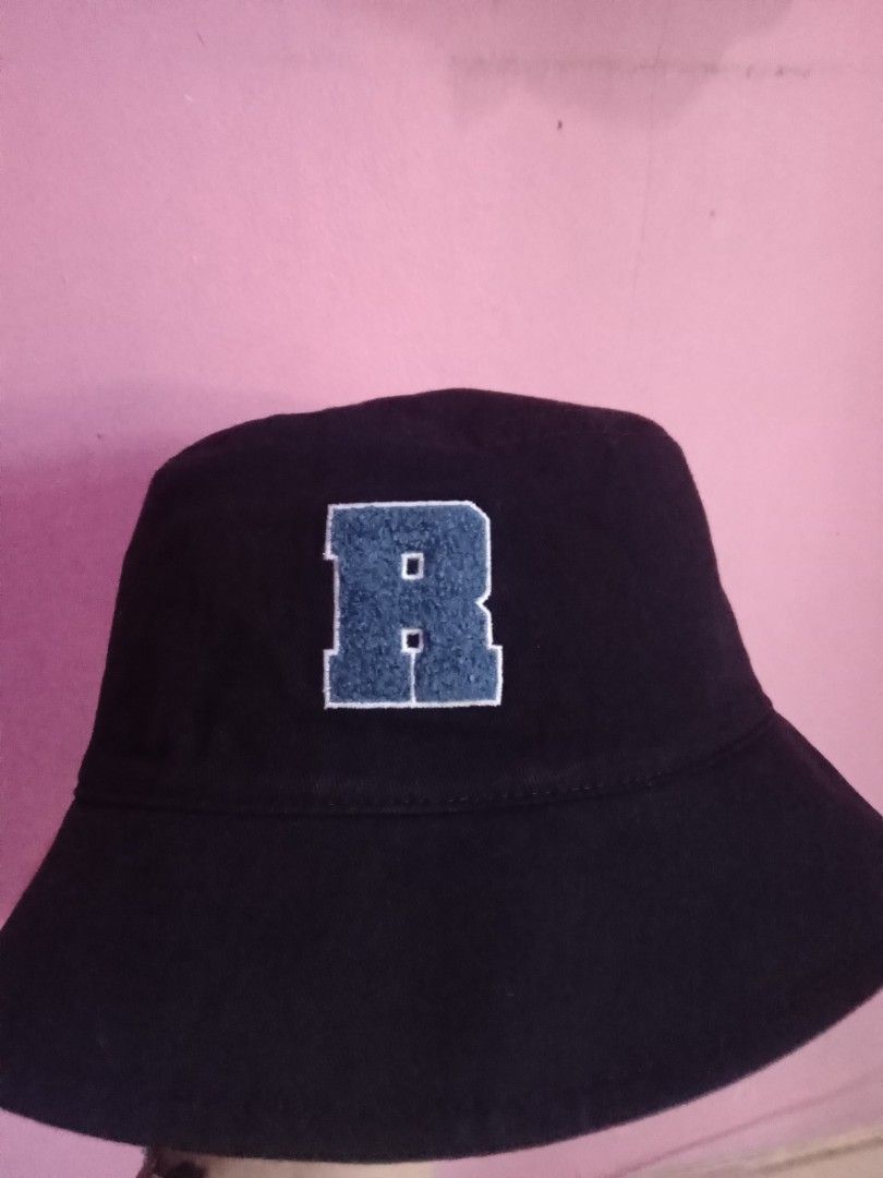 Miniso x Harry Potter Bucket Hat Topi Dua Sisi Ravenclaw, Fesyen Wanita ...