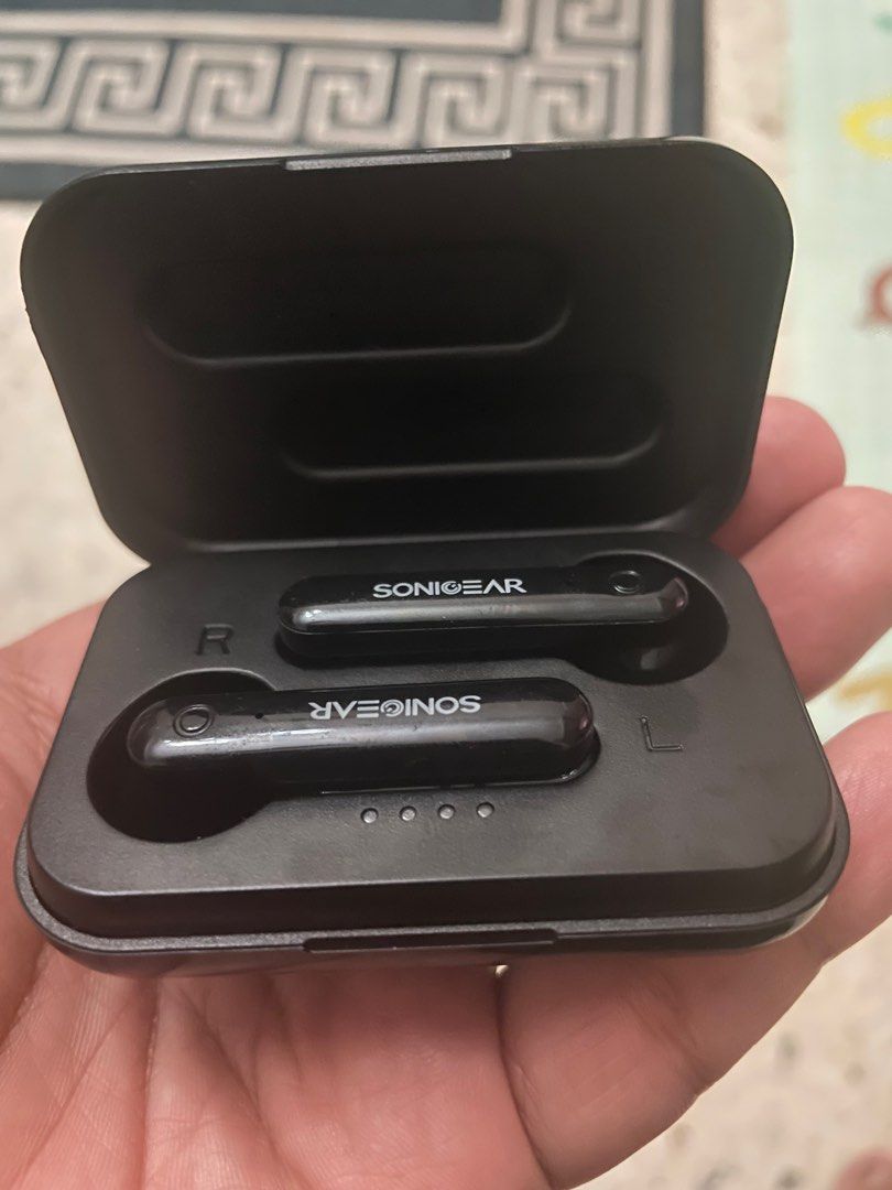 Sonicgear Earpump Tws3 +, Audio, Earphones on Carousell