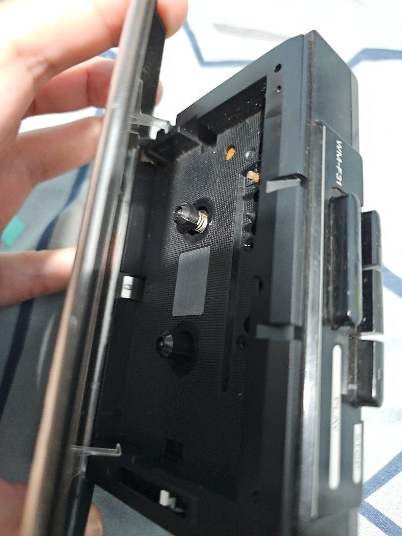 Sony Walkman 1987 WM-F31/F41 FM/AM Stereo Cassette Player, Audio, Other ...