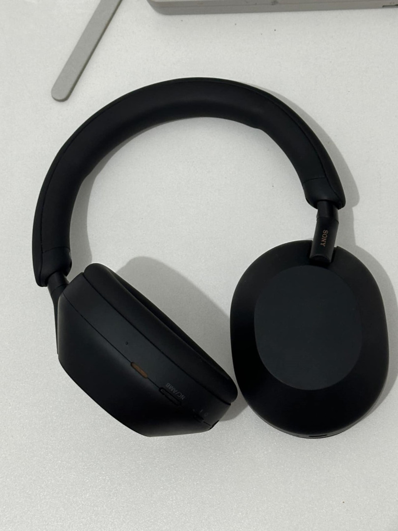 SONY XM5 WH-1000XM5 Wireless Noise-Canceling Headphones, Audio ...