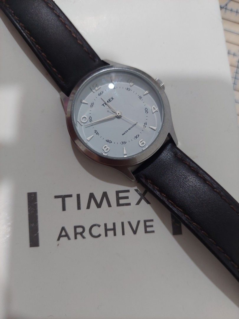 Timex Whitney Village 36mm calatrava, Men's Fashion, Watches ...
