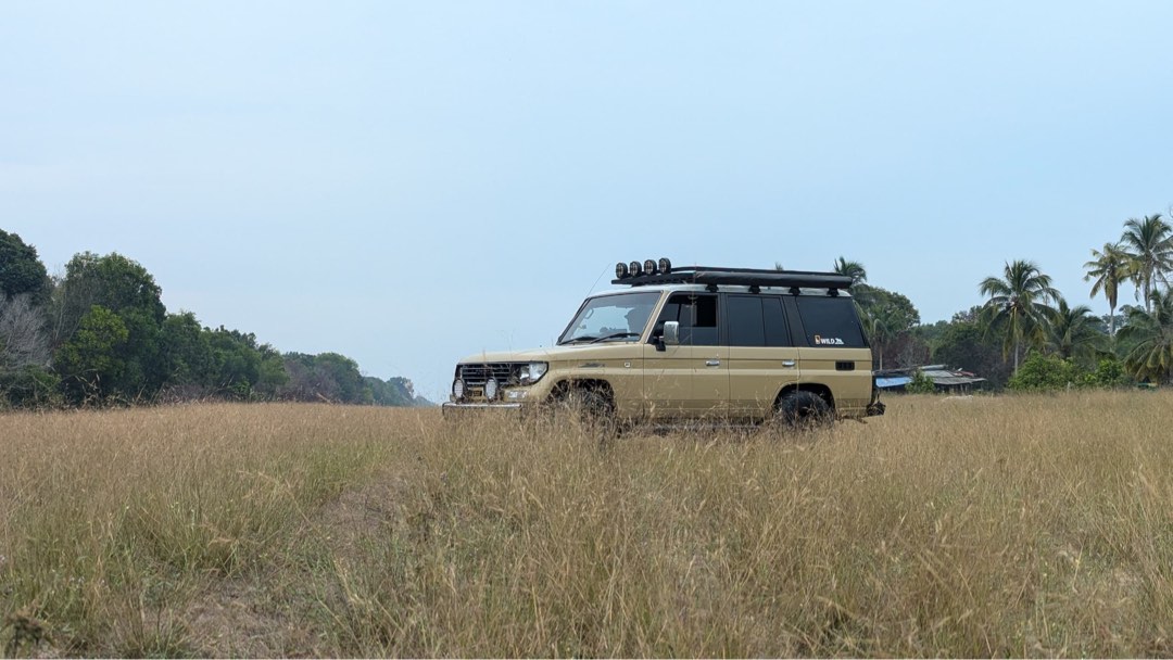 Toyota Land Cruiser RJ77 2.4 (Manual), Cars, Cars for Sale on Carousell