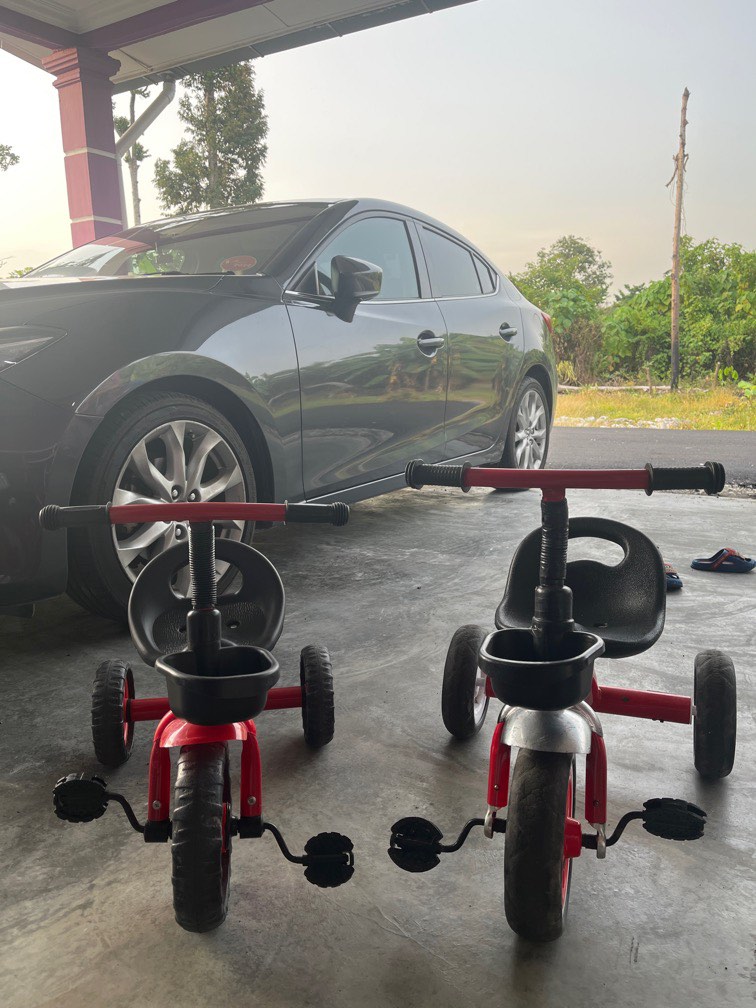 SELFPICKUP- Tricycle red basikal budak, Sports Equipment, Bicycles ...