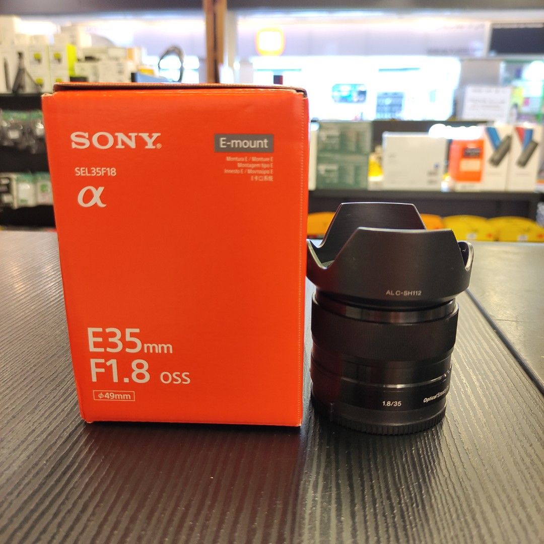 USED - SONY 35MM F1.8, Photography, Lens & Kits on Carousell