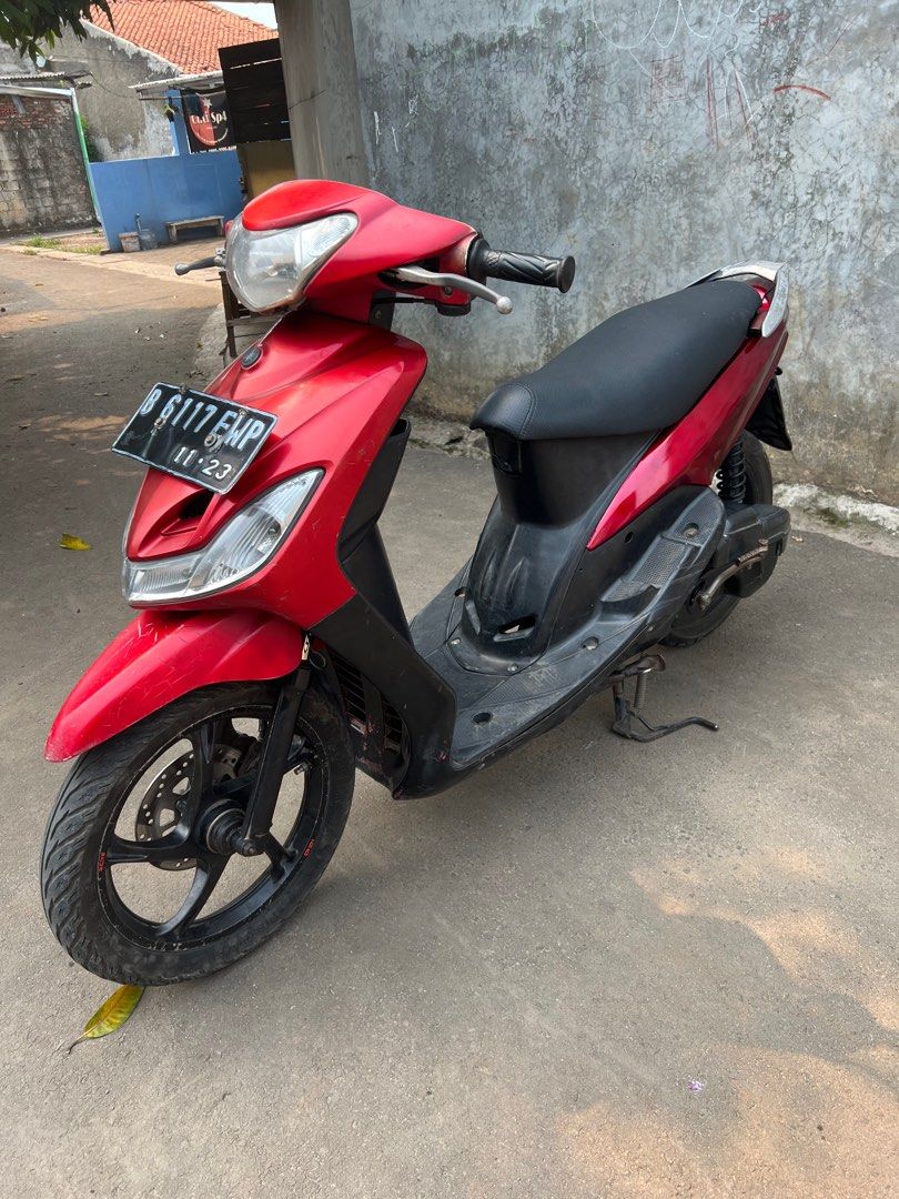 Yamaha Mio THN 2011,PAJAK BARU LEWAT GAK LAMA,Surat Lengkap,mesin jos ...