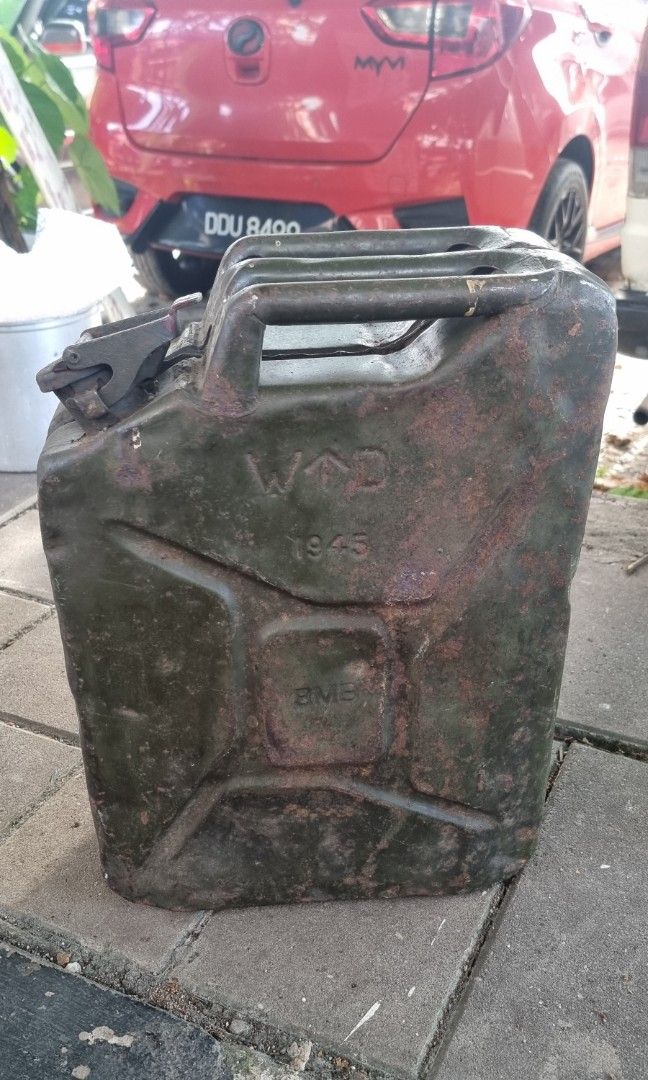 1945 WW2 Jerry Can Petrol Diesel War Department England British Malaya ...