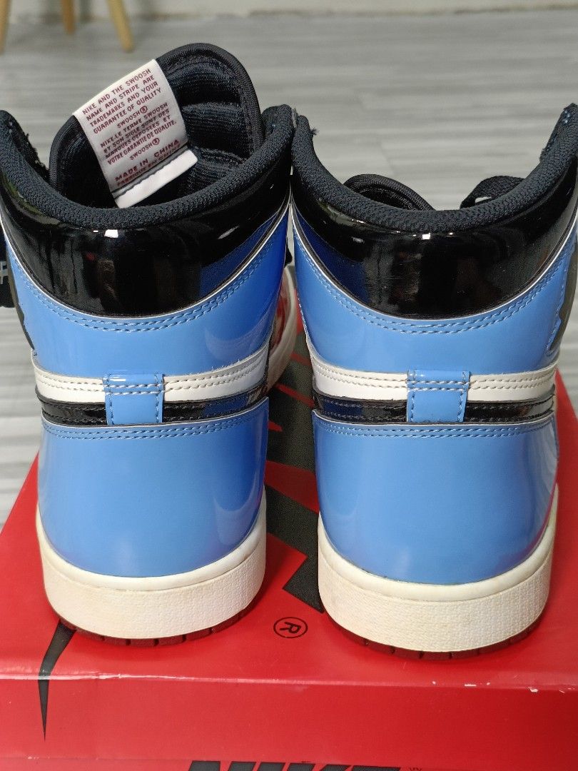 2019 Nike AJ1 Retro High OG Fearless Uk 8.5, Men's Fashion, Footwear, Sneakers on Carousell