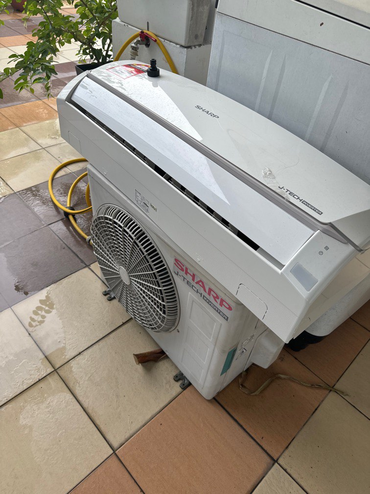 Aircond sharp 1.0 hp, TV & Home Appliances, Air Conditioners & Heating ...