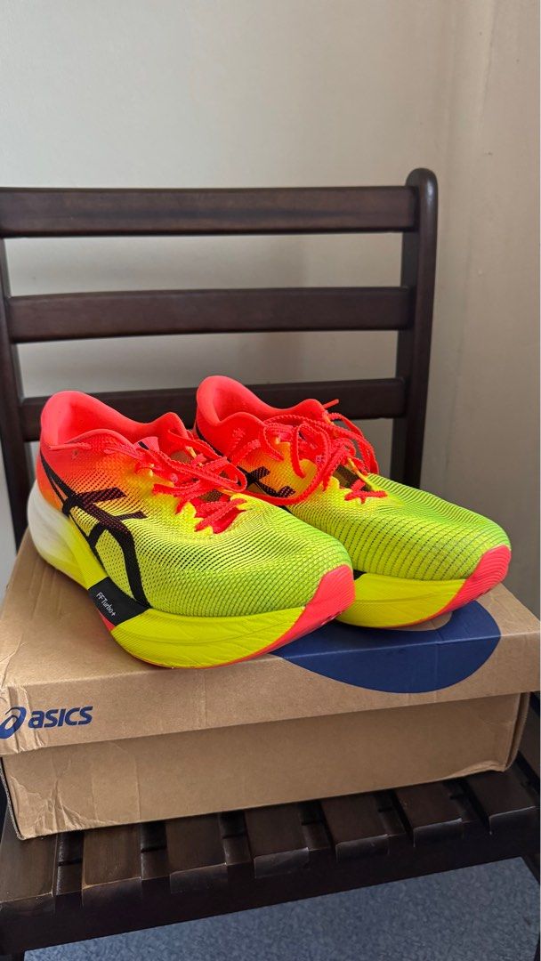 Asics Metaspeed Sky Paris UK9/US10, Men's Fashion, Footwear, Sneakers on Carousell