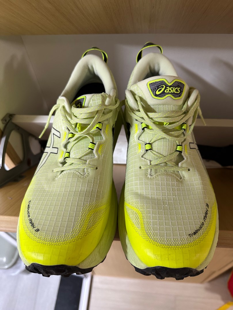 Asics Trabuco Max 3️⃣ Trail Running shoes - rare color, 男裝, 鞋, 波鞋 ...