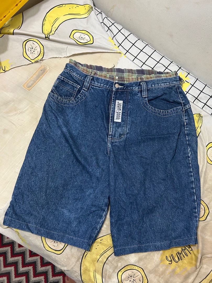 Baggy jorts hood wear, Men's Fashion, Bottoms, Shorts on Carousell