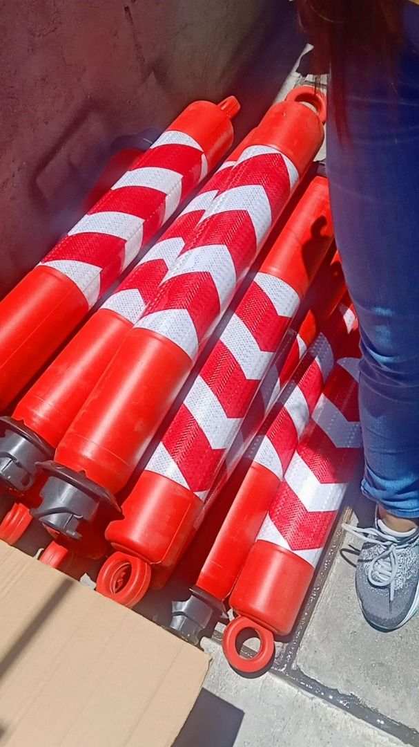 FLEXIBLE BOLLARD POST, Commercial & Industrial, Construction & Building ...