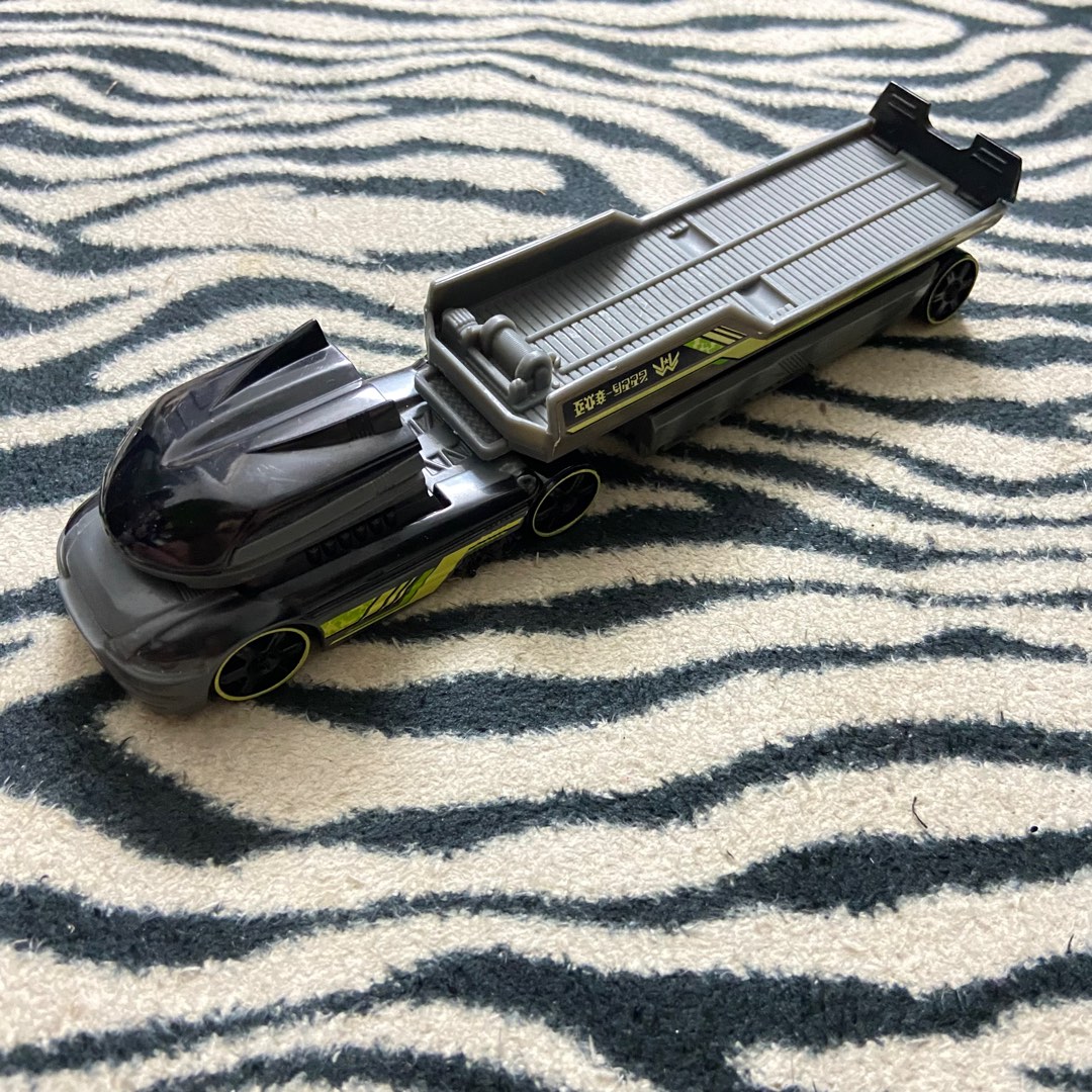 Hotwheels - Acceleracers Gelorum Flatbed, Hobbies & Toys, Toys & Games ...