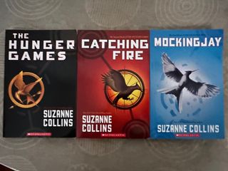 The Hunger Games Trilogy, Hobbies & Toys, Books & Magazines, Storybooks ...