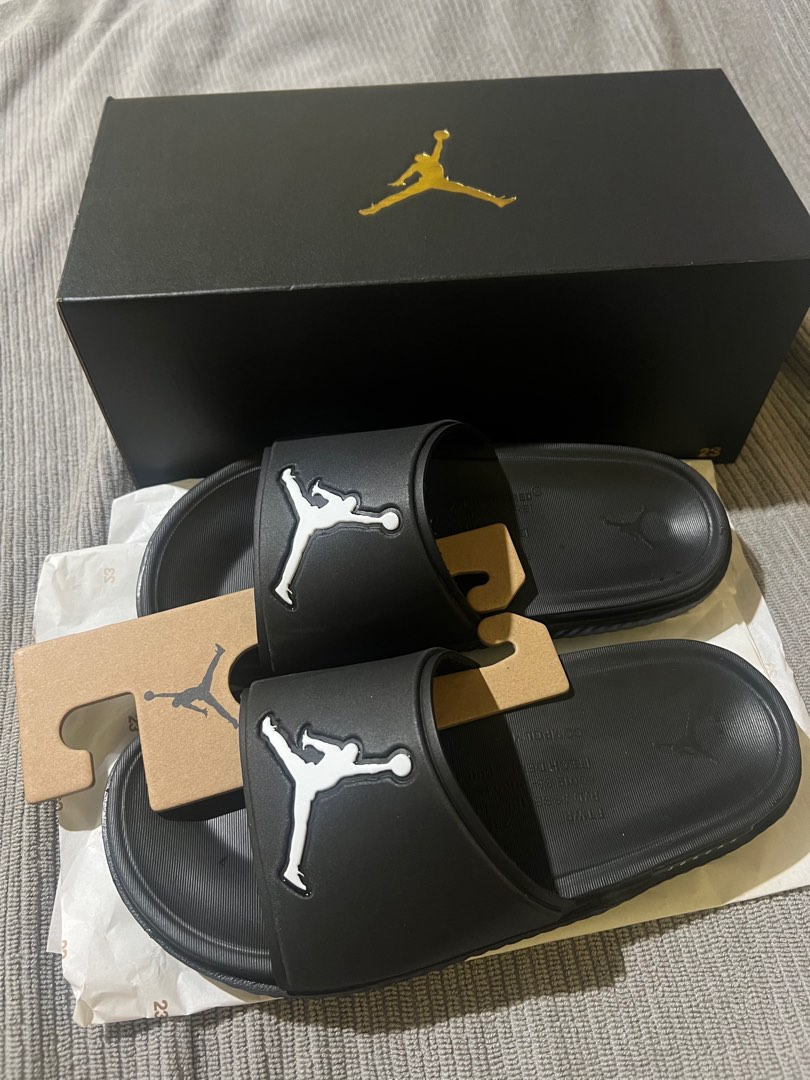 Jordan Slide (Original!!!), Men's Fashion, Footwear, Slippers & Slides ...
