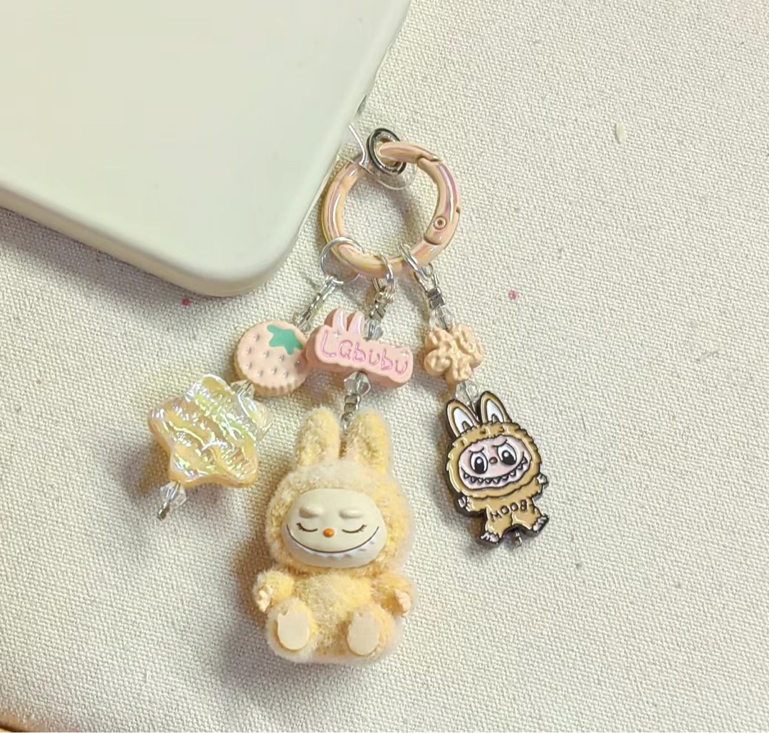 Labubu keychain/Labubu handphone strap, Hobbies & Toys, Stationery ...