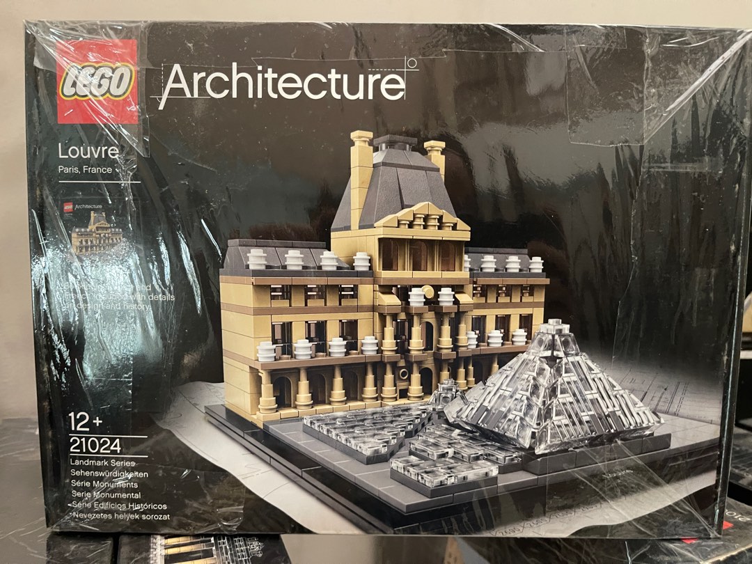 Lego architecture 21024 Louvre, Hobbies & Toys, Toys & Games on Carousell