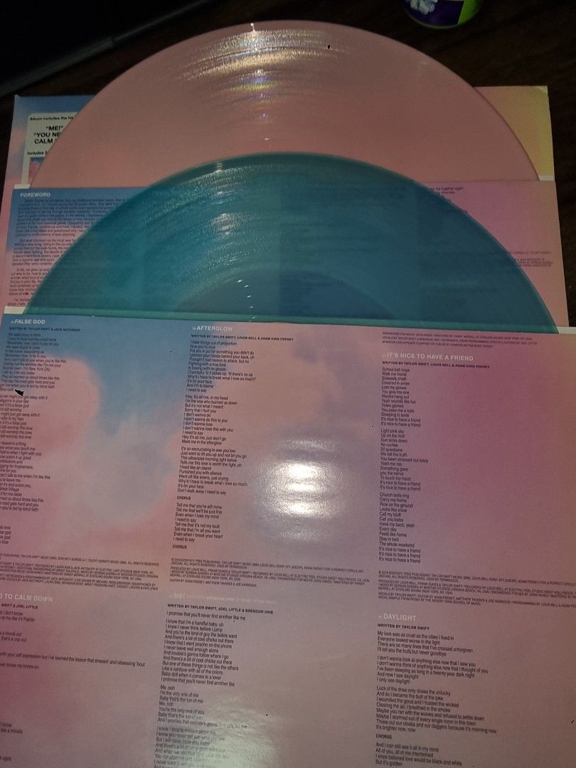 Lover Vinyl Taylor Swift, Hobbies & Toys, Music & Media, Vinyls on ...