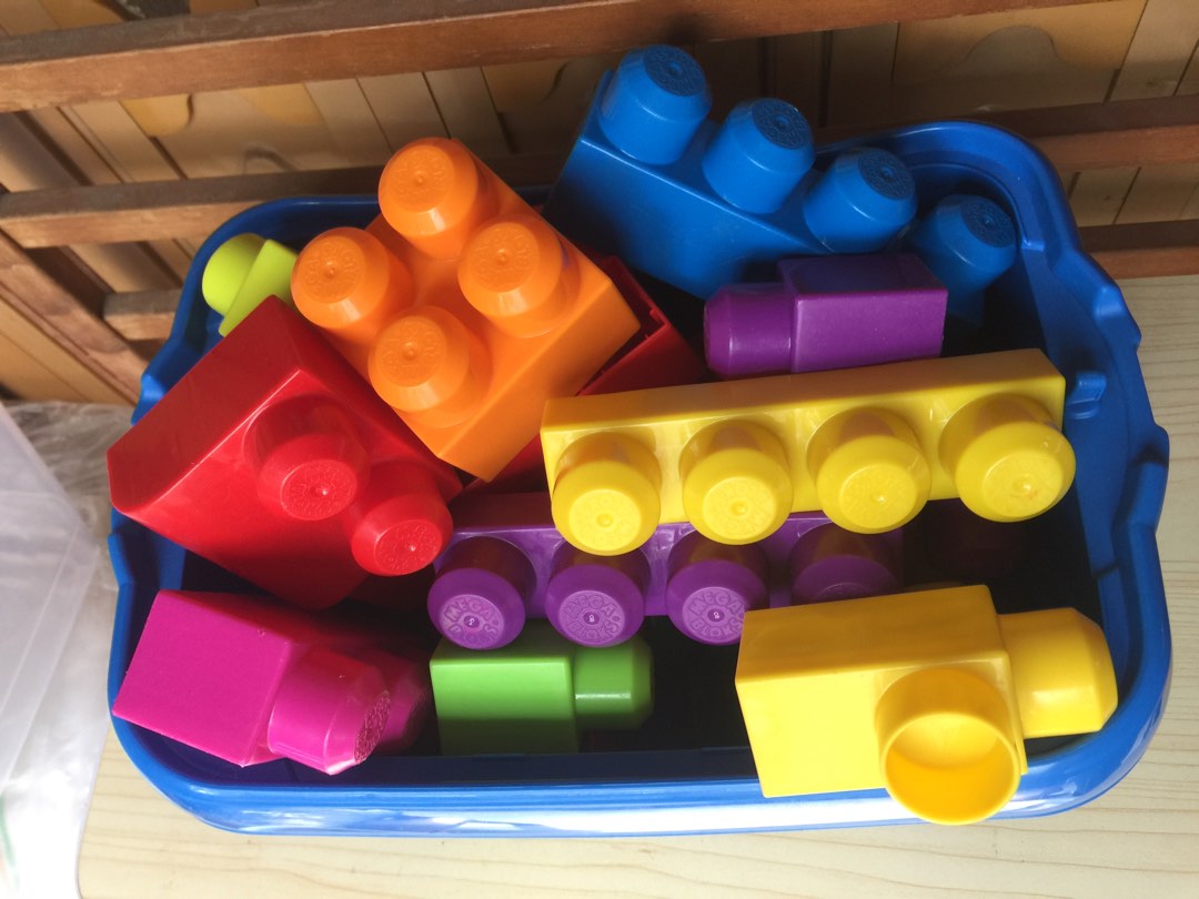 MEGABLOKS BIG LEGO BUILDING BLOCKS, Hobbies & Toys, Toys & Games on ...