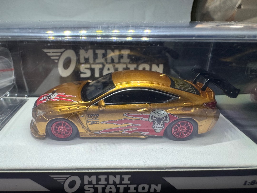 Ministation 1/64 Lexus RCF Gold with Figure NFS most wanted Blacklist ...