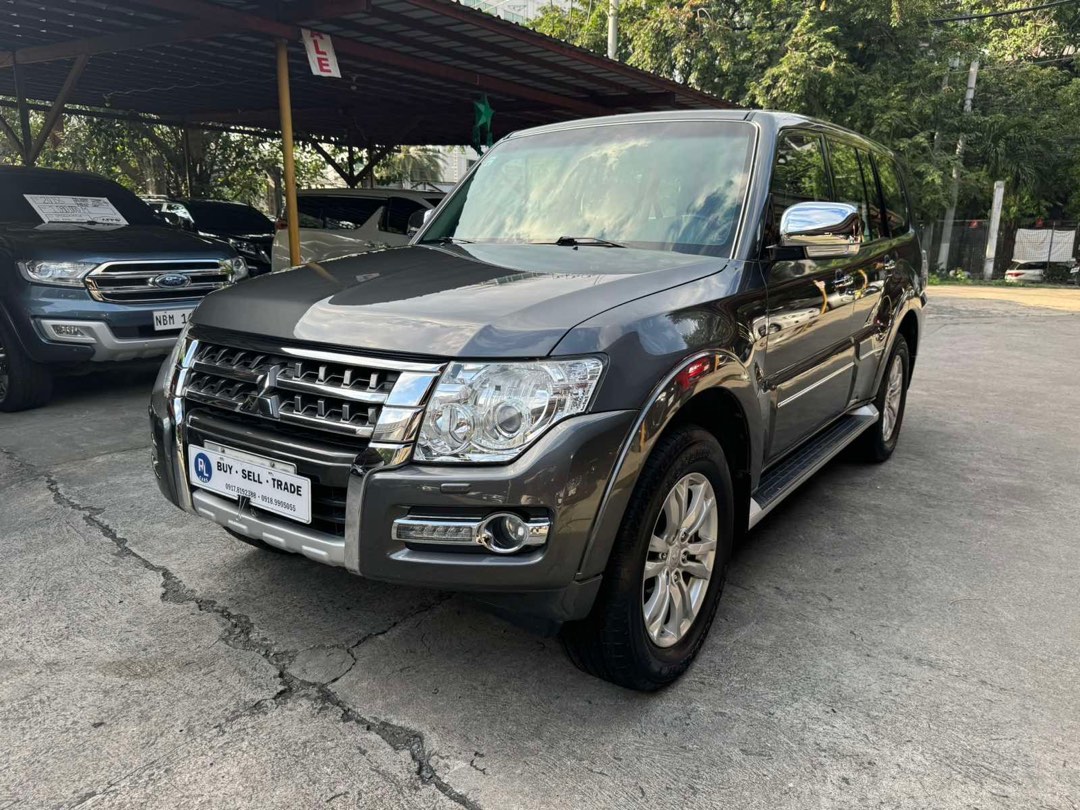 Used Mitsubishi Pajero Cars for Sale | Second Hand Cars