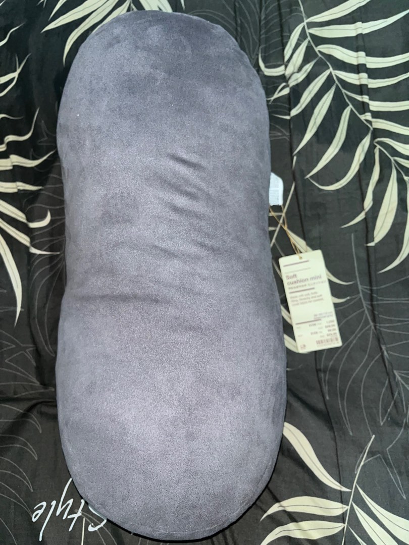 MUJI SOFT CUSHION MINI, Furniture & Home Living, Home Decor, Cushions ...