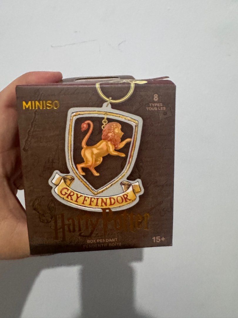 (New) Miniso x Harry Potter - Box Pendant (Gryffindor), Toys ...