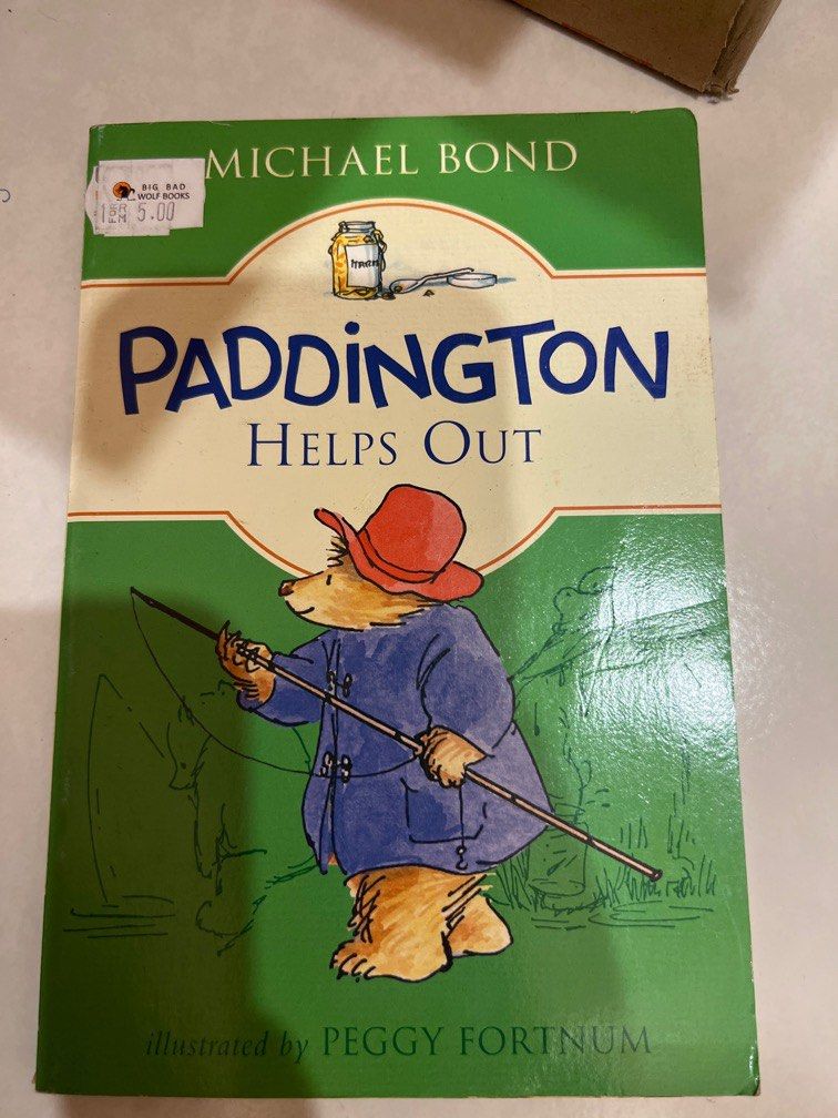 Paddington helps out by Michael Bond, Hobbies & Toys, Books & Magazines ...