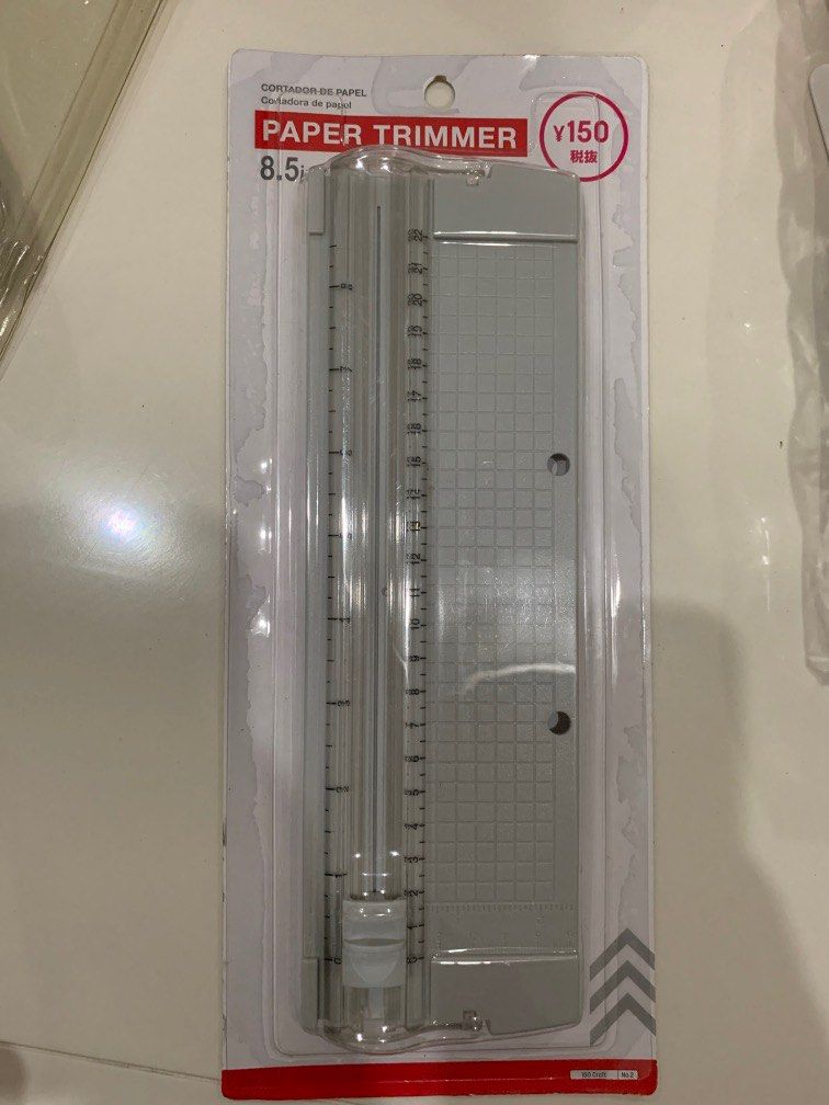 Paper trimmer from DAISO on Carousell