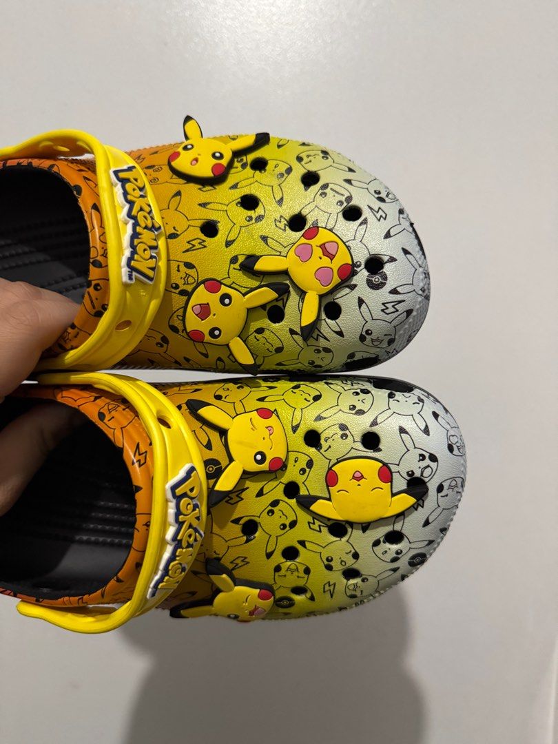 Pokemon Classic Crocs - Pikachu M7W9, Men's Fashion, Footwear, Sneakers ...