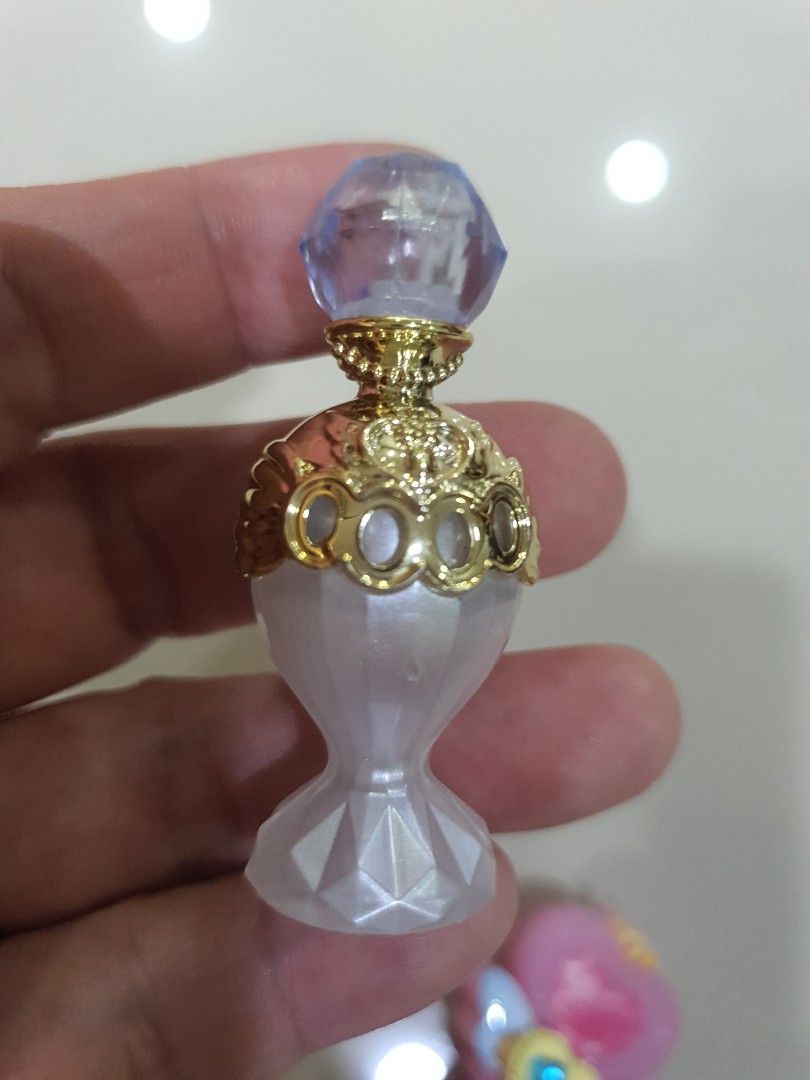 Skylark Gust secret amulet stick, Magical Girl precure stone ...