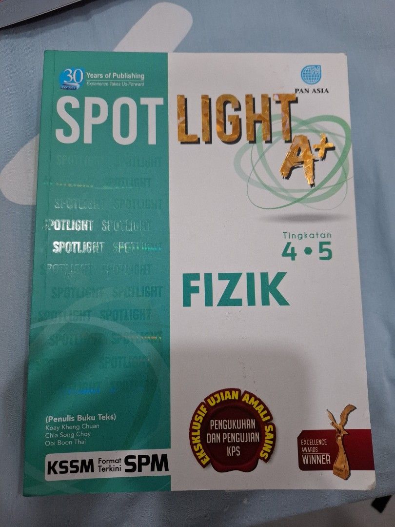 Spotlight A+ Fizik Tingkatan 4&5, Hobbies & Toys, Stationery & Craft ...