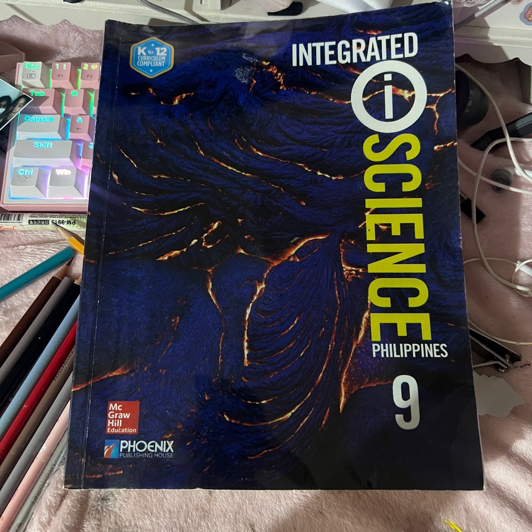 used phoenix integrated science grade 9 book, Hobbies & Toys, Books ...