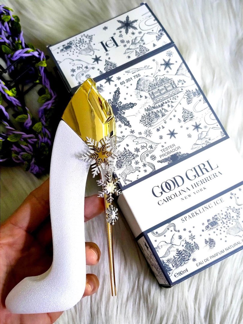 Very Limited Christmas Edition Soooo Preeeetttty!!! Carolina Herrera ...