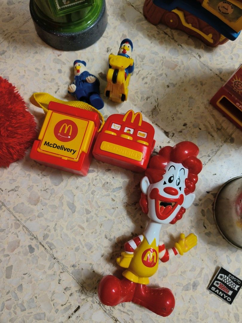 Vintage item KFC mcd, Hobbies & Toys, Collectibles & Memorabilia ...