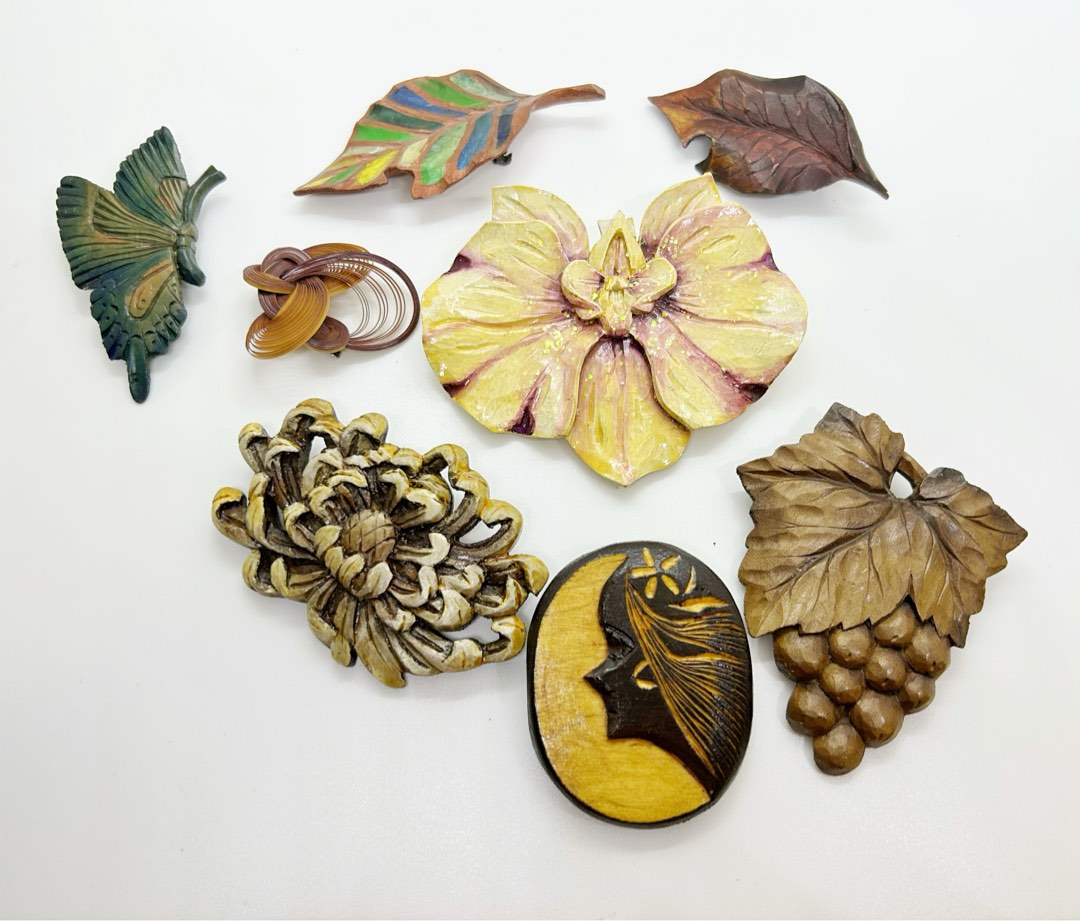 VTG Hand Carved Wood & Bamboo Brooch, Women's Fashion, Jewelry ...