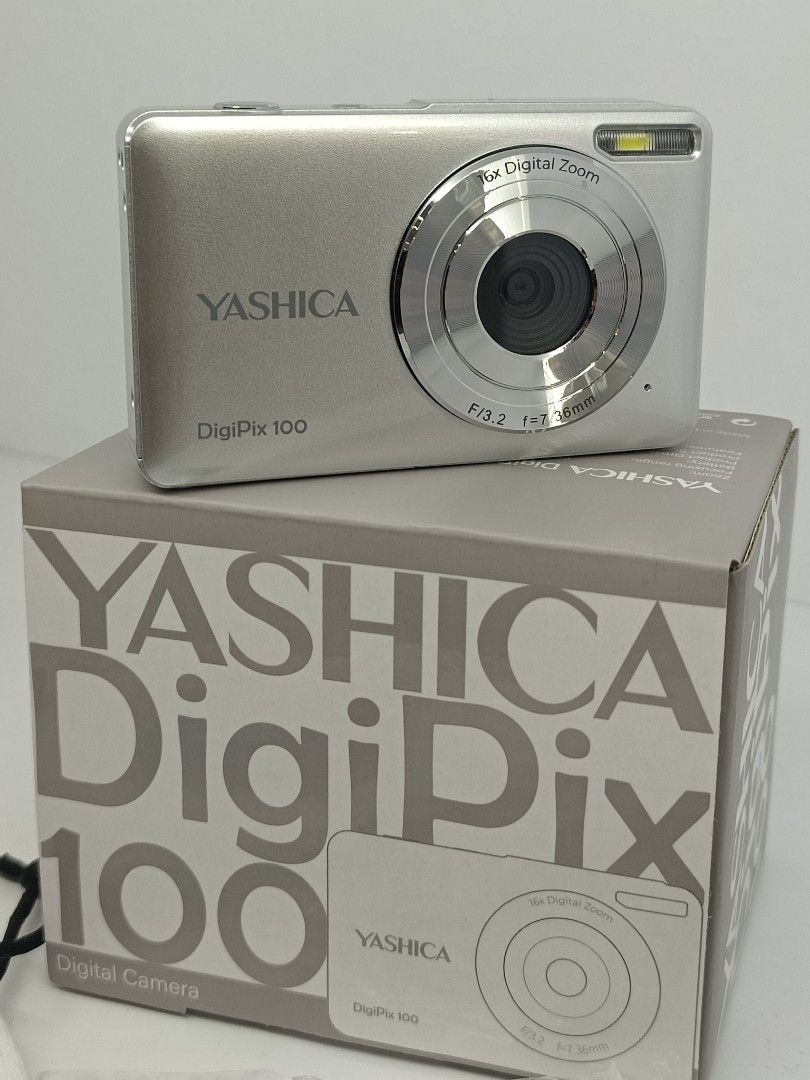 Yashica DigiPix 100, Photography, Cameras on Carousell