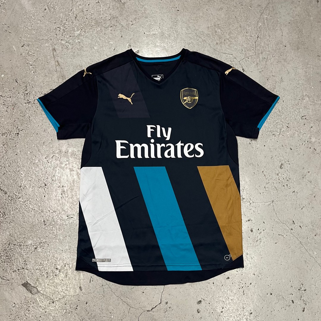 Arsenal Fly Emirates 2015/2016, Men's Fashion, Tops & Sets, Tshirts ...