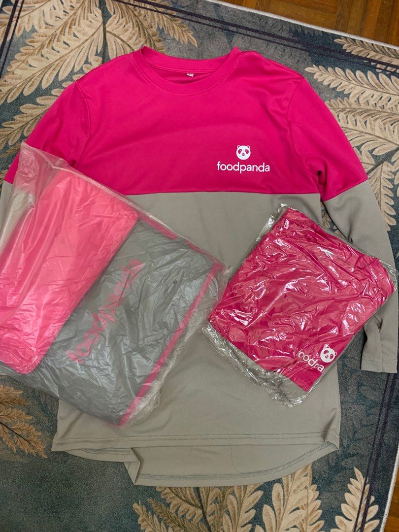 Baju foodpanda with totebag, Men's Fashion, Tops & Sets, Tshirts & Polo ...