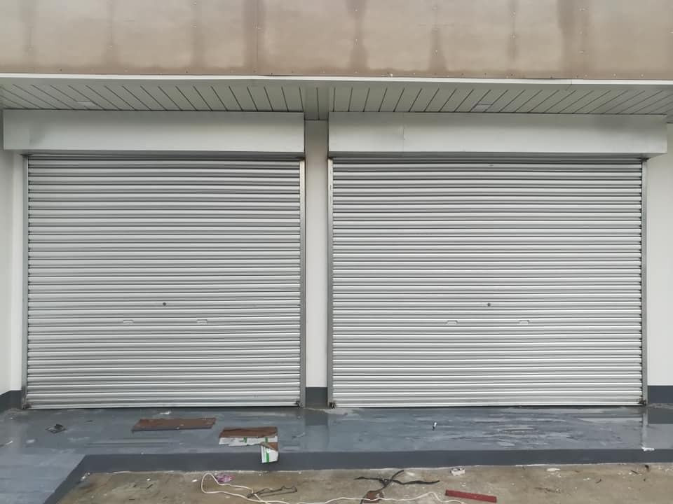Galvalume Roll up door (Manual and Motorized), Commercial & Industrial ...